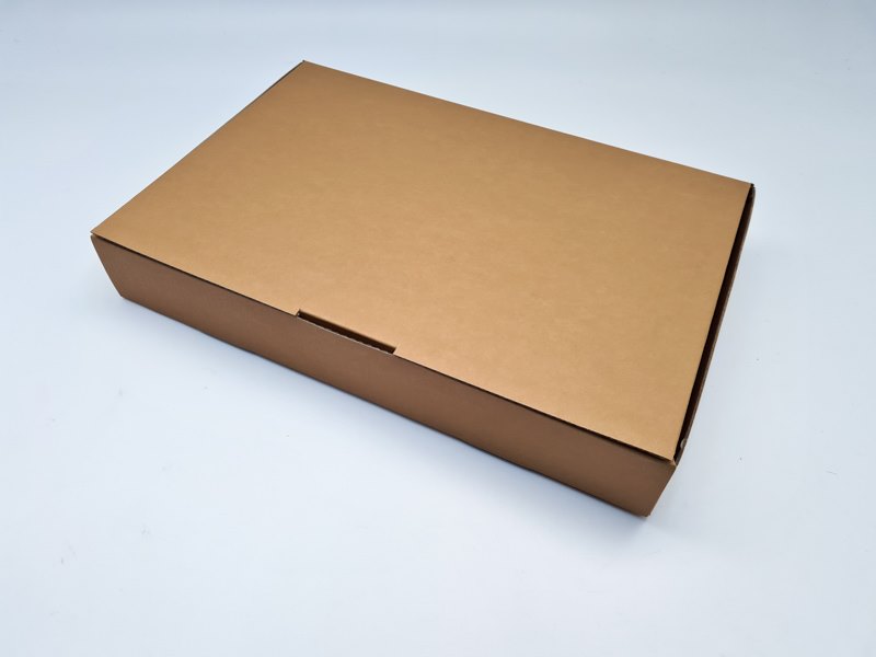 קופסת משלוחים 29.3X19.5+4.4- קרטון של 36 חבילות